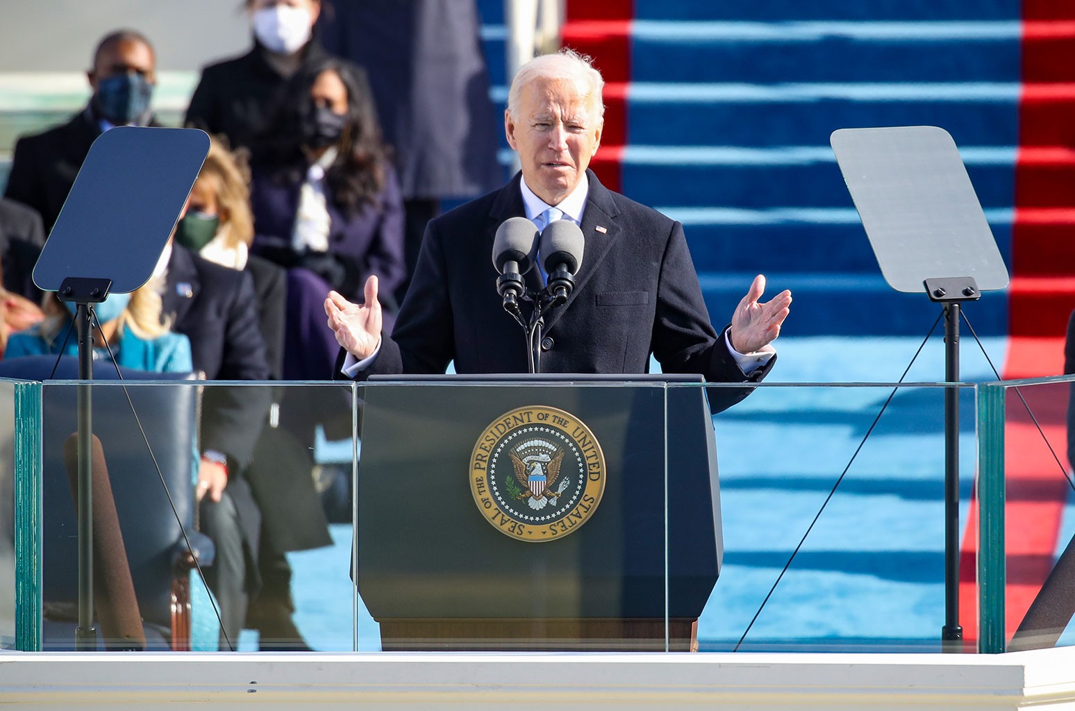 Joe Biden toma posse como 46º presidente dos Estados Unidos - Record Japan